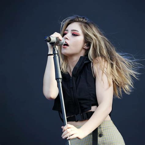 Shes So Pretty R Chrissycostanza