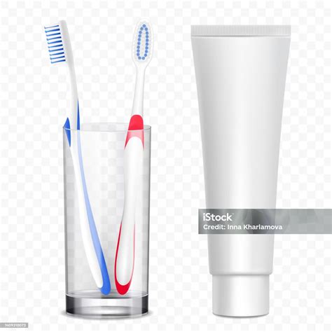 치약 튜브 모형 근처의 유리 또는 플라스틱 컵의 칫솔 구강 위생 제품 치과 용 세면 도구 치과 광고 흰색에 벡터 3d 사실적인 템플릿 칫솔에 대한 스톡 벡터 아트 및 기타