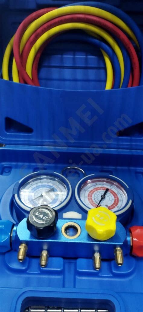 Манометрический коллектор 4-вентильный в кейсе R134a, R22, R404A,R407C ...