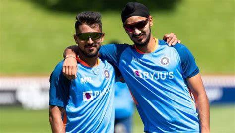 India Vs Nz 1st Odi Arshdeep Singh Umran Malik Get Maiden Odi Caps At
