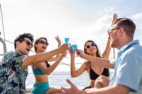 Isla Mujeres Catamaran Snorkeling Open Bar And Buffet