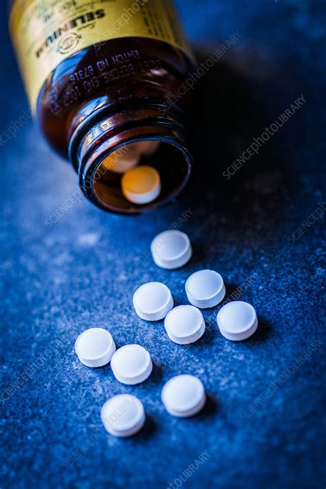 Selenium Tablets Stock Image C033 1357 Science Photo Library