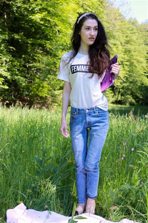Outfit For A Picnic In Spring Herere 9 Spring Picnic Outfits To Try