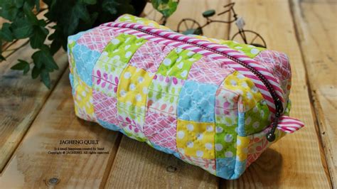 Diy Patchwork Pouch Tutorial I 사각 지퍼 파우치 만들기 Youtube
