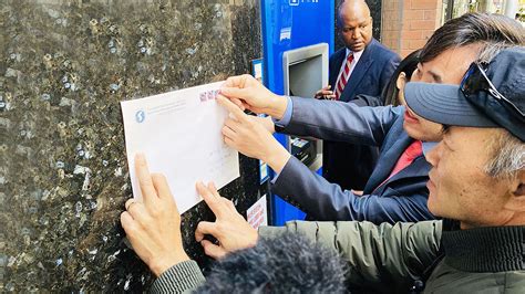 북한대표부 찾은 피살 공무원 유족조문 · 사과 요구했지만