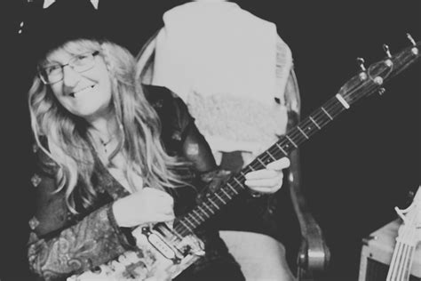 About — Abby Grace