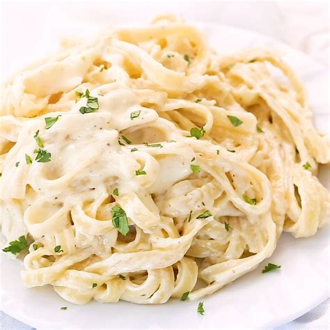 My Favorite Easy Homemade Alfredo Sauce Smooth Creamy And The