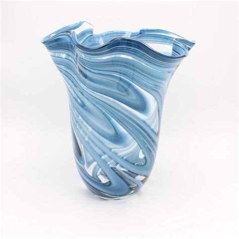 51 Glass Vases To Fill Your Home With Flowers And Delight