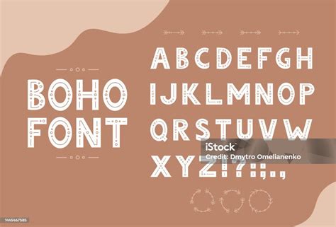라틴 알파벳과 장식 요소가 있는 귀여운 손으로 그린 Boho 글꼴 컴퓨터 글자에 대한 스톡 벡터 아트 및 기타 이미지 컴퓨터