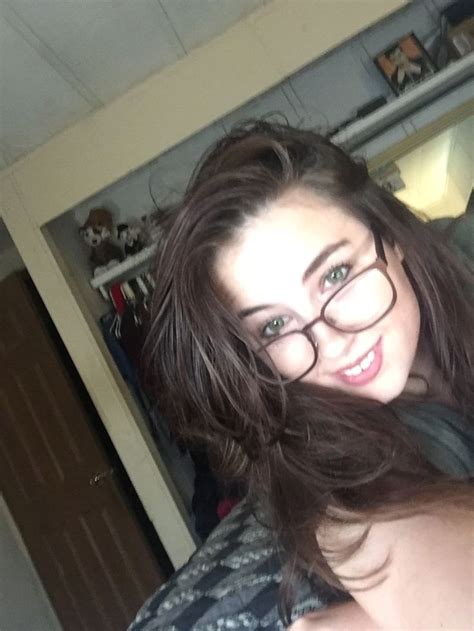 Pin By Ashley On Random Pics Fashion Round Glass Glasses