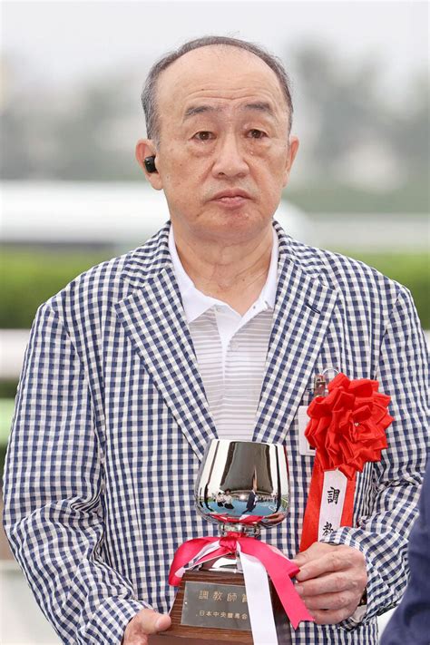 【函館2歳s】ダートの新馬戦vから転戦のゼルトザームが世代最初の重賞ウィナー 加用正調教師は函館3重賞完全制覇 Umatoku 馬トク