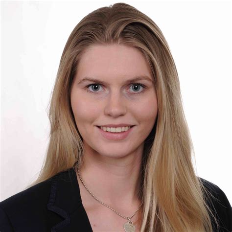 Johanna Ehses HR Business Partner Amazon XING