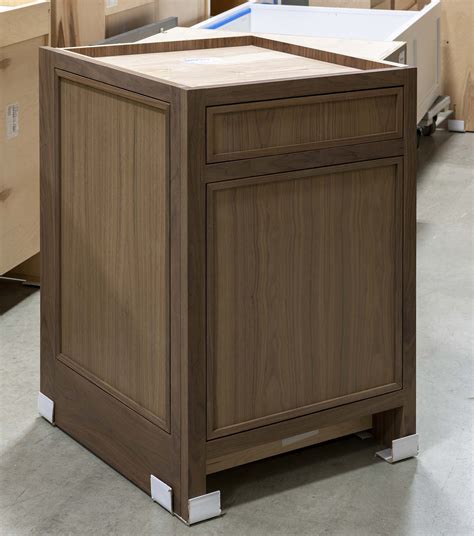Base Cabinet With Mat Protected Rollouts Crown Point Cabinetry