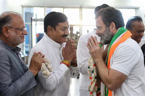 Congress On Twitter कांग्रेस के वरिष्ठ नेताओं ने सूरत एयरपोर्ट पर