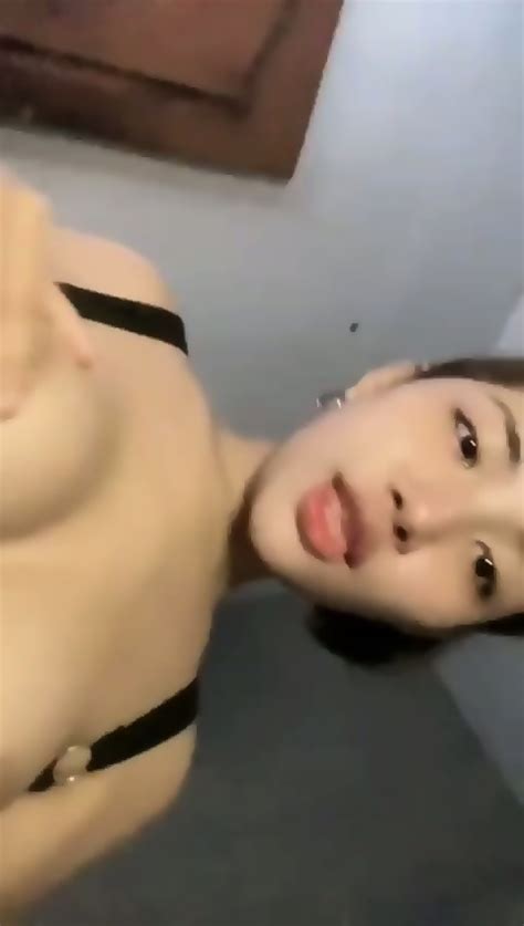 Cewek Indo Colmek Ke Enakan Sampain Basah