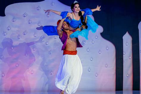 Aladdin Dance Show