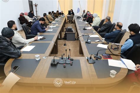 وزارةالصحةبالحكومةالليبية الاجتماع الأول لرؤساء أقسام المخلفات
