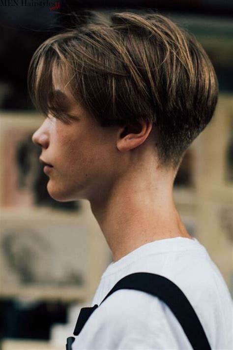Wedge Haircut Men The Best New Mens Haircuts To Try In 2018 Gq