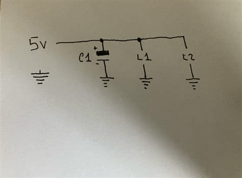 Divisione Rami Tensione Con Condensatori Generale Arduino Forum