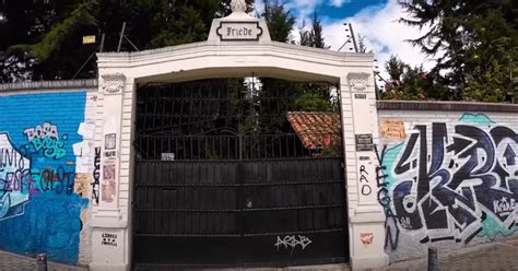 Así Es El Cementerio Alemán De Bogotá Padres De Antanas Mockus Están