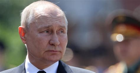 Why Does Putin Have A Super Bowl Ring Roast Joke Explained