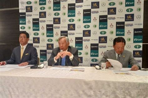 “ラウンドガール”が全組帯同という大会も 来季国内男子ツアーの日程発表で判明した「増えた試合」と「中止になった試合」 画像ページ