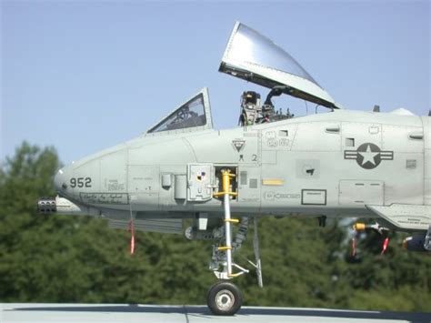 A-10A Thunderbolt II, Trumpeter 1:32 von Christian Gerard