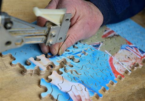 How To Solve A Jigsaw Puzzle Fast Reader S Digest