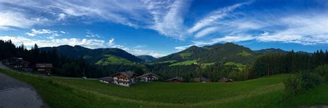 Naked European Walking Tour 17 Nacktwanderfreunde E V