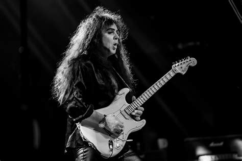 Yngwie Malmsteen Pit Pass Magazine