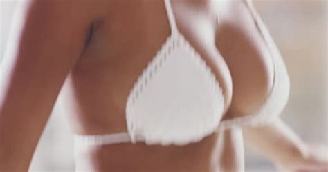 Sexy Jump Bikini Breast Woman Shaking Sensual Cleavage Energy Beauty