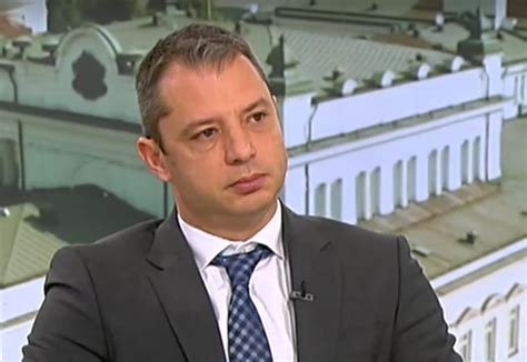 Делян Добрев С 2 АЕЦ генератора е все едно да имаме бензинова помпа и
