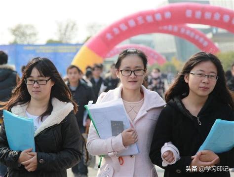 學歷到底有多重要？500強企業校招只去985，學歷成為一道「坎」 每日頭條