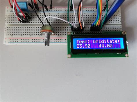 DHT Senzor de temperatură și umiditate Atelier