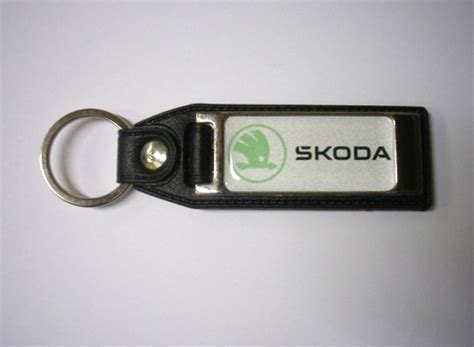 SKODA BRELOK BRELOCZEK BRYLOK PREZENT HIT UPOMINEK za 35 zł z Miedziana Góra ul Bugajska 60