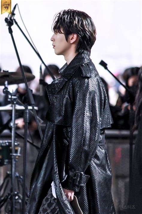 2년 연속 서울 패션 위크 런웨이 한 남자 아이돌 인스티즈 Instiz 이슈 카테고리