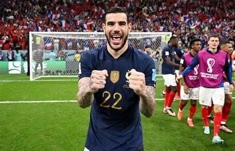 「兄と幸せを分かち合いたい」豪快ゴールで決勝に導いたフランス代表dfテオ・エルナンデス、初戦で重傷を負い離脱した兄を想う 超ワールドサッカー！