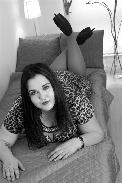 Mouse Kiss Skype SkyPrivate Profile Live Cam Show SkyPrivate