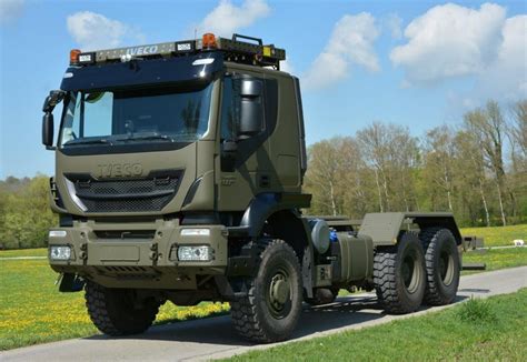 Desarrollo Defensa Y Tecnologia Belica Iveco Defence Entregará 400