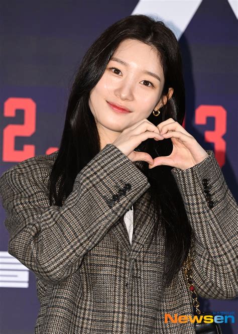 정채연 청순 하트 포토엔hd 손에 잡히는 뉴스 눈에 보이는 뉴스 뉴스엔