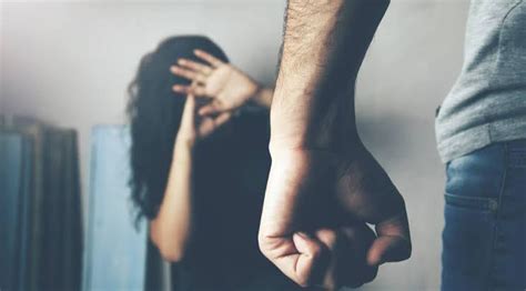 زيادة مثيرة للقلق في جرائم العنف ضد النساء بأمريكا صحيفة الخليج