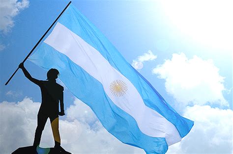 20 De Junio Feliz Día De La Bandera Indumentaria 426