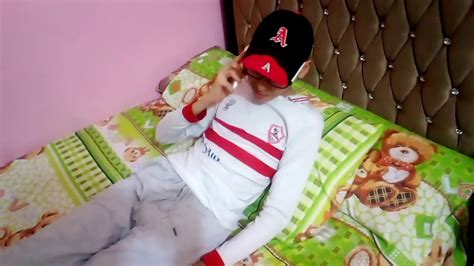 لما اخوك الصغير يقفشك وانت بتكلم بنات عمر خالد Youtube
