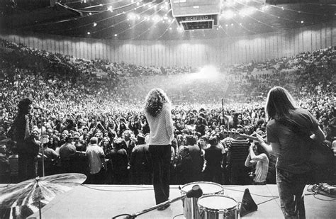 Led Zeppelin At The La Forum March 27th 1970 Rledzeppelin