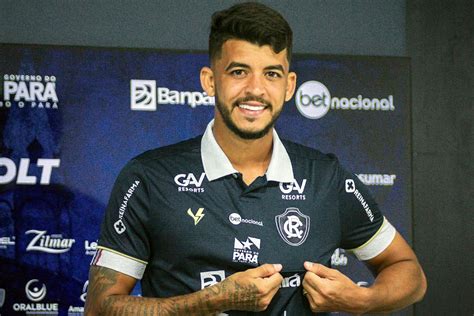 “sei Como é A Pressão” Diz Zagueiro Bruno Bispo Em Apresentação No