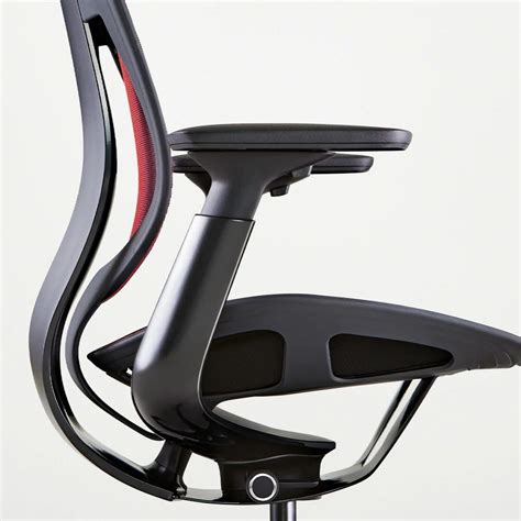 Chair Of The Month Review Karman By Steelcase Work Design Magazine