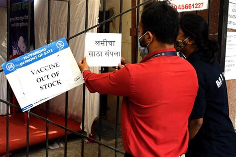 Mumbais Covid 19 Tally Crosses 5 Lakh Mark With 9200 Cases Rediff