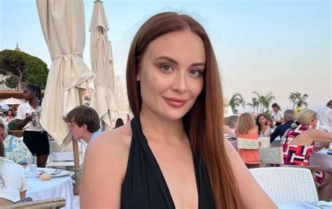 ВИДЕО ФОТО Ја продала невиноста за 300 евра кога имала 21 година „Се чувствував како жена