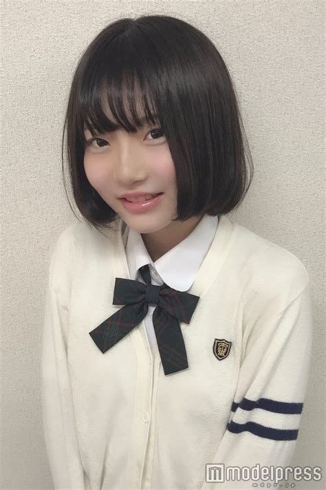 ボード「巨乳女子高生」のピン