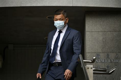 休班警涉偷醉酒男手機案開審 被告辯稱為醉漢帶手機到警署備案 強調問心無愧 星島日報